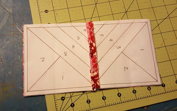 Basic Paper Piecing & A Free Pattern - Teadoddles