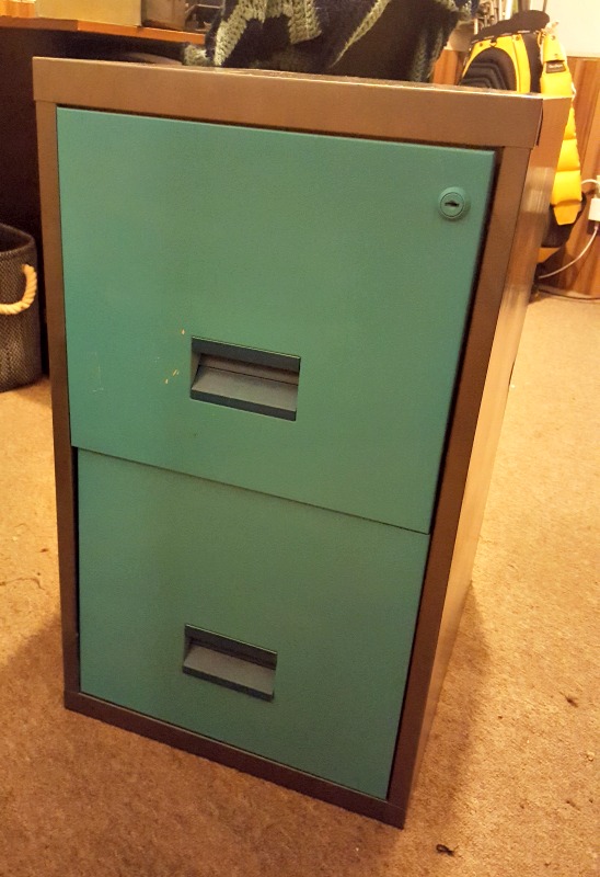 DIY Filing Cabinet Makeover - Teadoddles