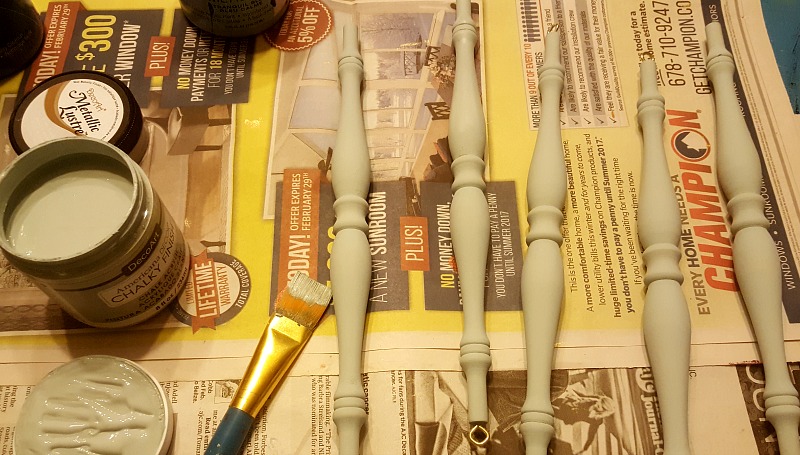 DIY Painted Wooden Spindle Ornaments - Teadoddles