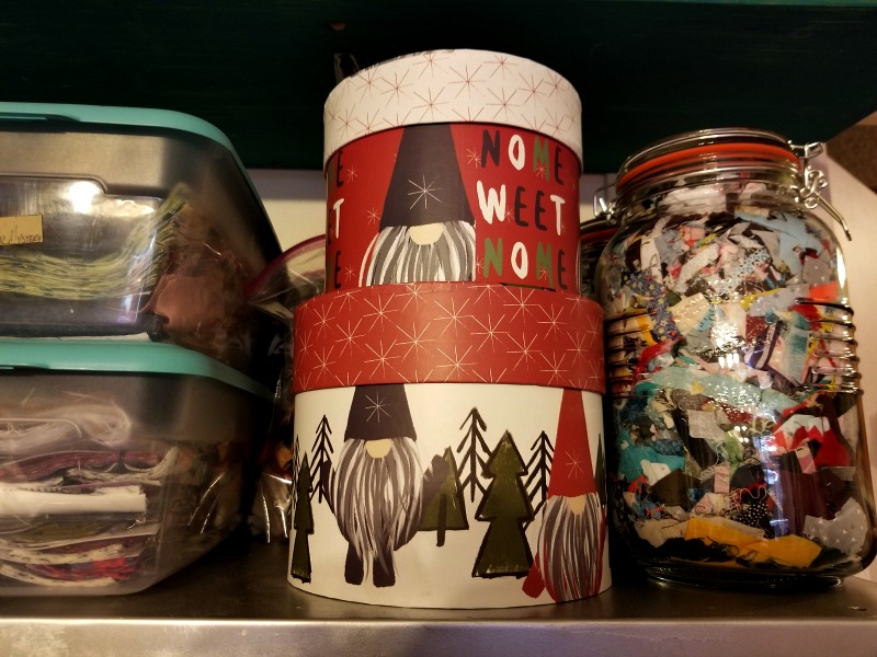 Organizing the Maker Stashes ~ Yarn and Thread - Teadoddles